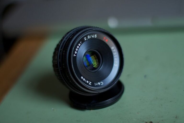What Is a Pancake Lens? - A Beginners Guide 2026